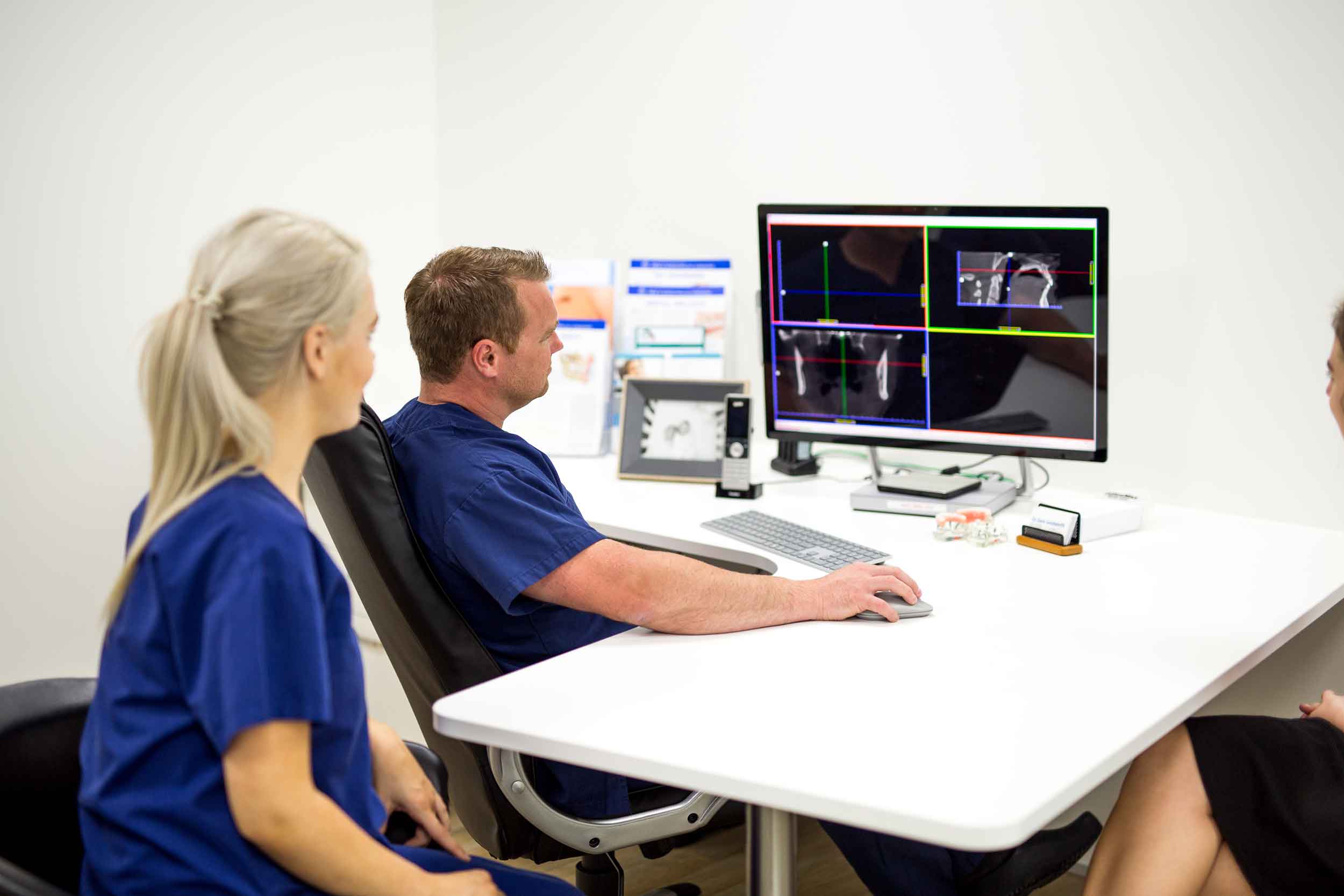 All-On-4® Dental Implants | Full Teeth Replacement | NSOMS